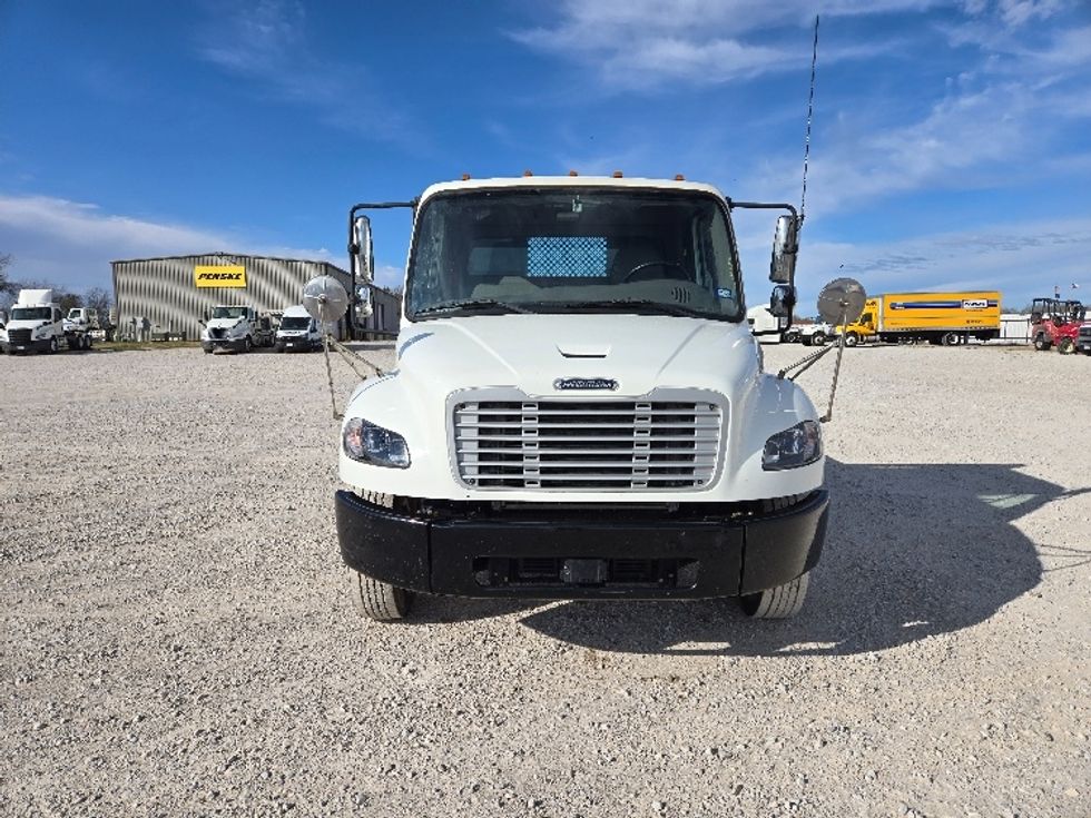 2019 Freightliner M2 Flatbed Truck