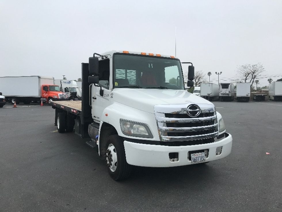 2019 Hino 258LP Flatbed Truck