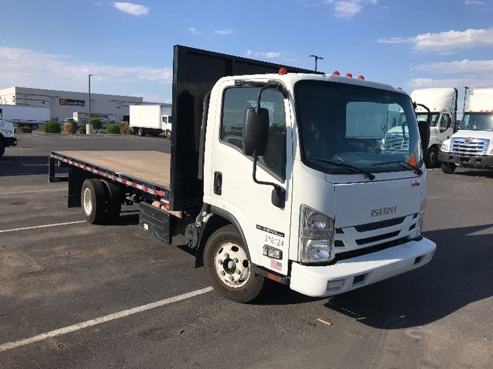 2019 Isuzu NPR Flatbed Truck