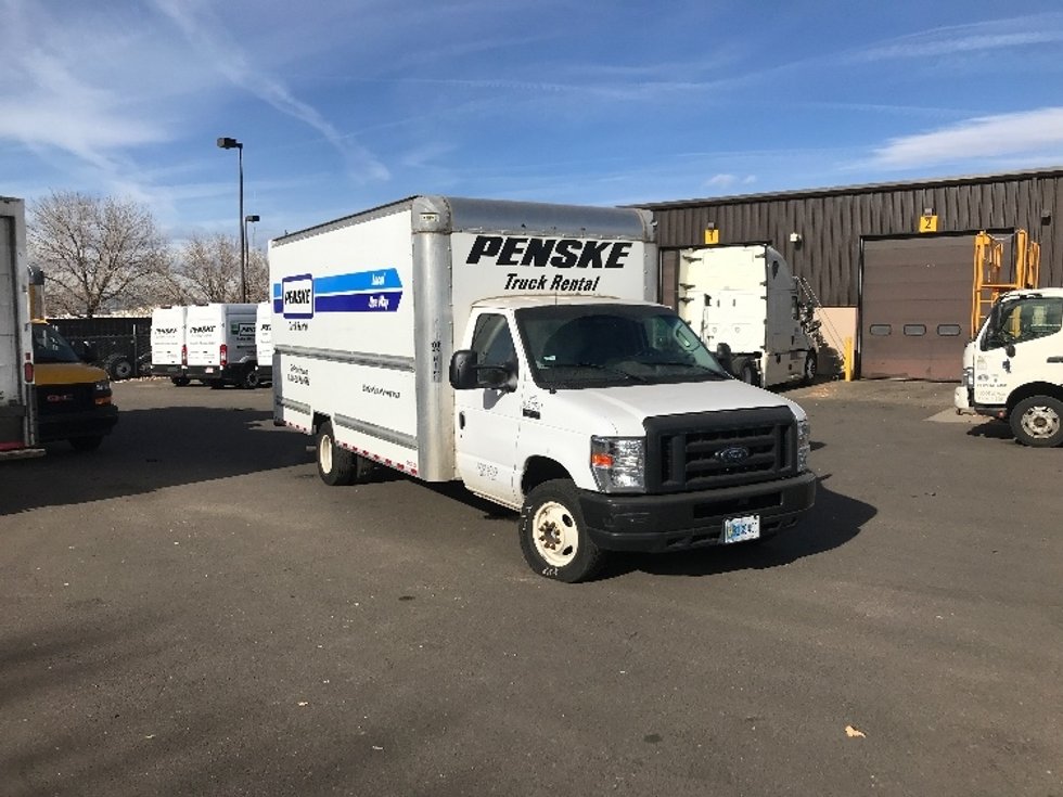 Used Light Duty Box Trucks for Sale in CO - Penske Used Trucks