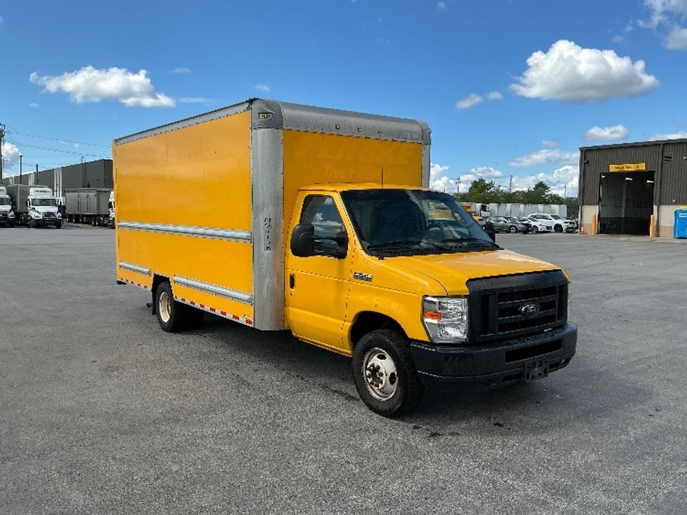 2019 Ford E350 Light Duty Box Truck