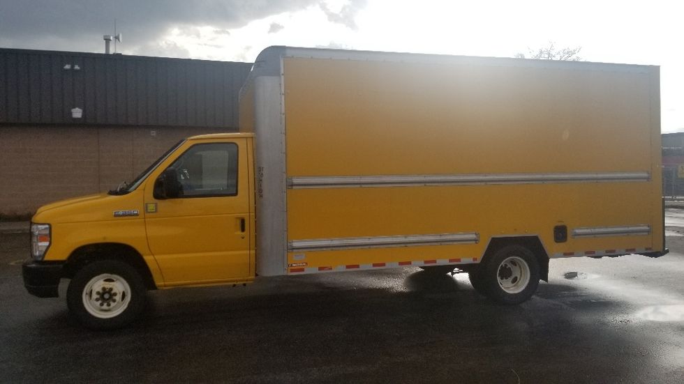 2019 Ford E350 Light Duty Box Truck