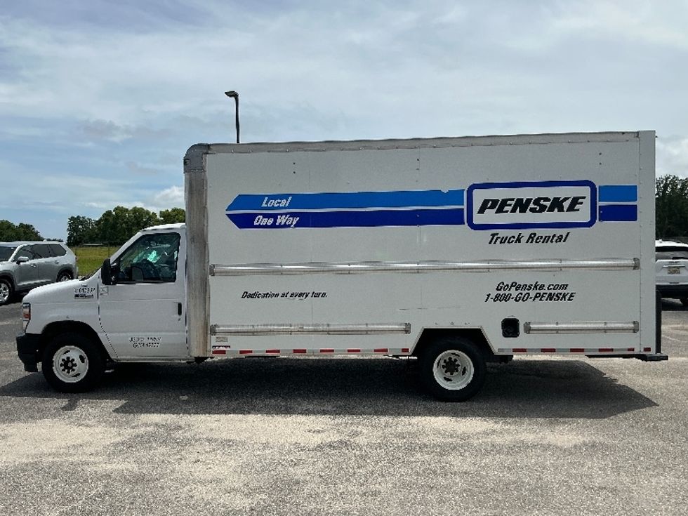 2021 Ford E350 Light Duty Box Truck