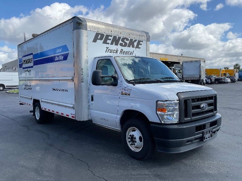 2021 Ford E350 Light Duty Box Truck