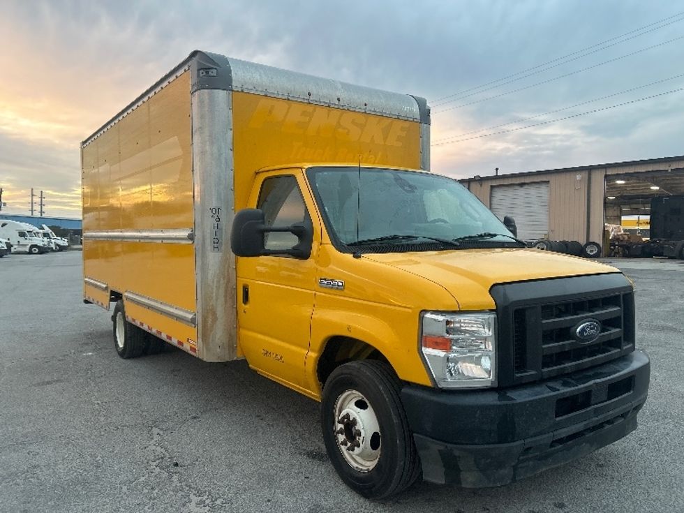 2022 Ford E350 Light Duty Box Truck