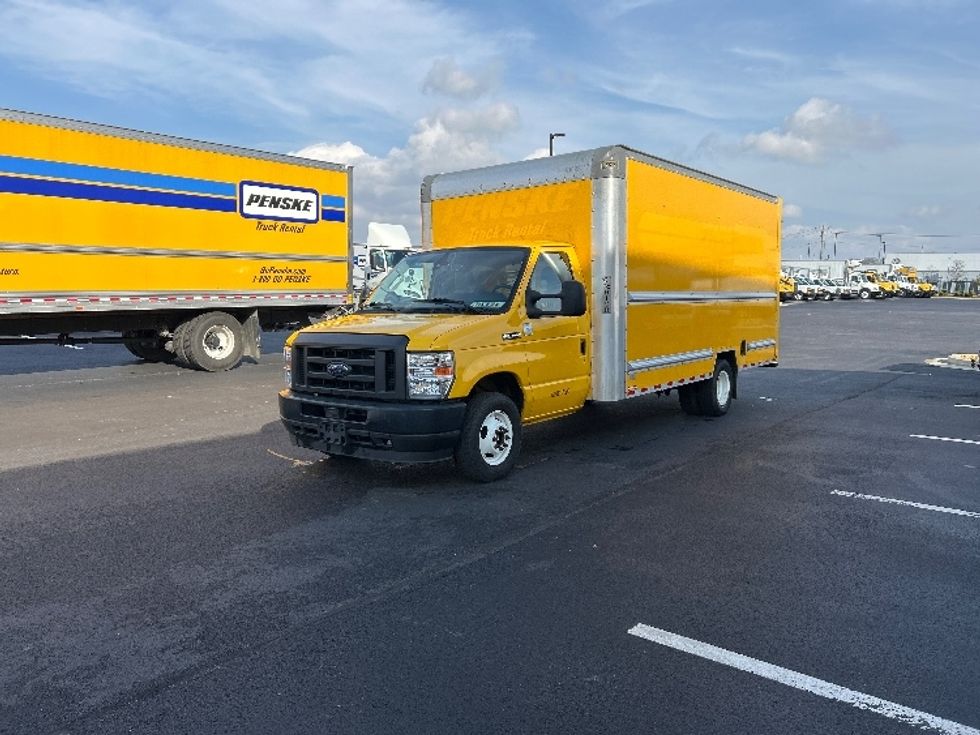 2022 Ford E350 Light Duty Box Truck