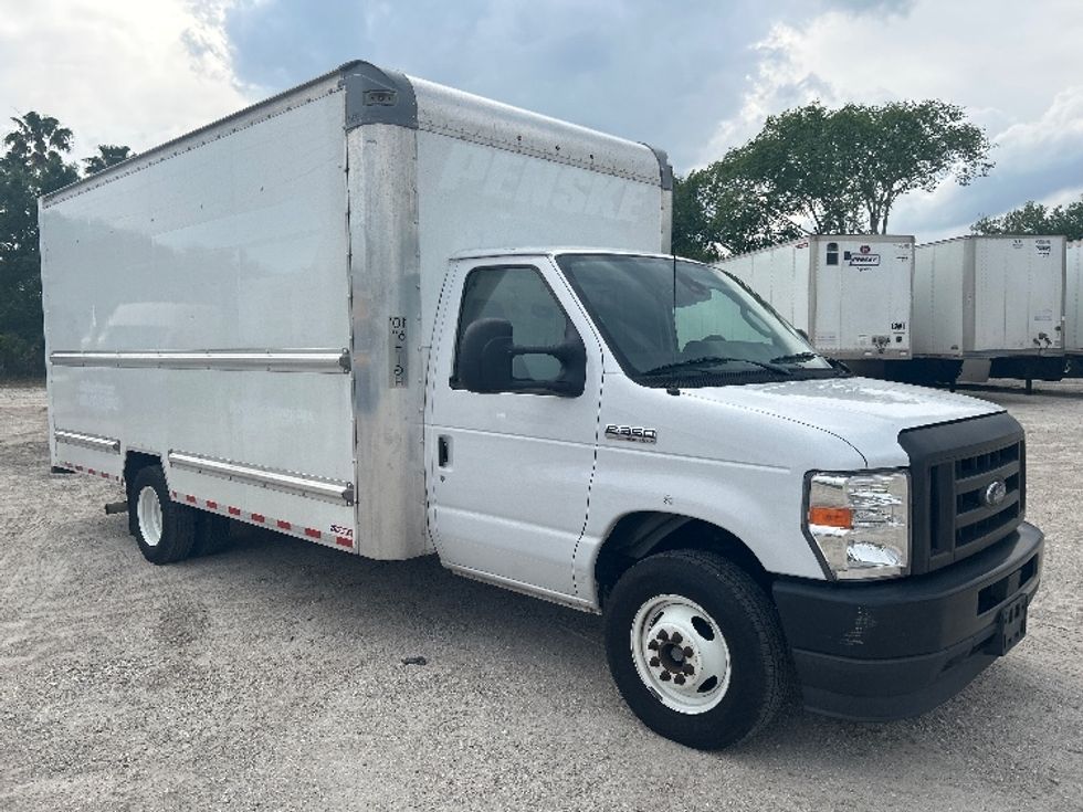 2022 Ford E350 Light Duty Box Truck