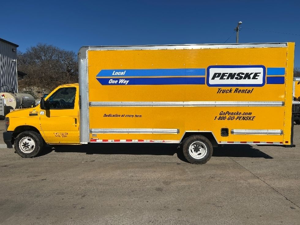 2022 Ford E350 Light Duty Box Truck