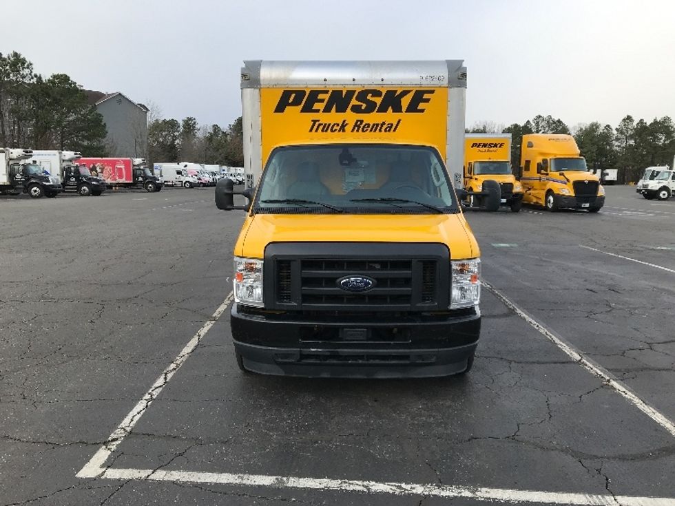 2022 Ford E350 Light Duty Box Truck