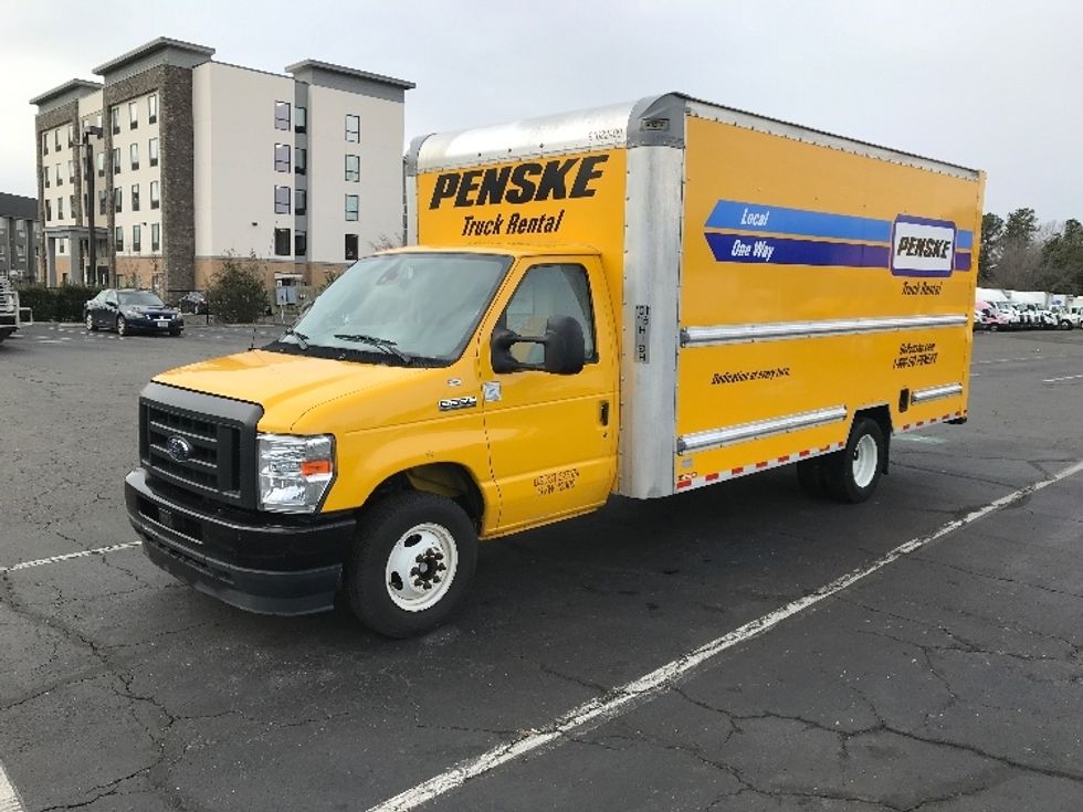2022 Ford E350 Light Duty Box Truck