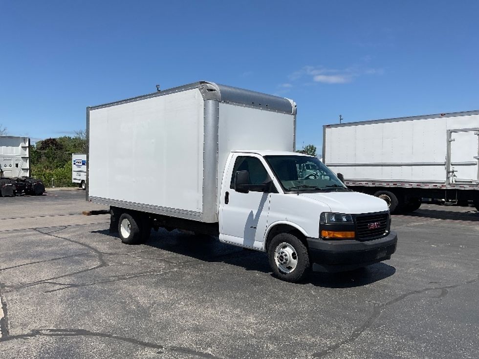 2019 GMC Savana G33903 Light Duty Box Truck