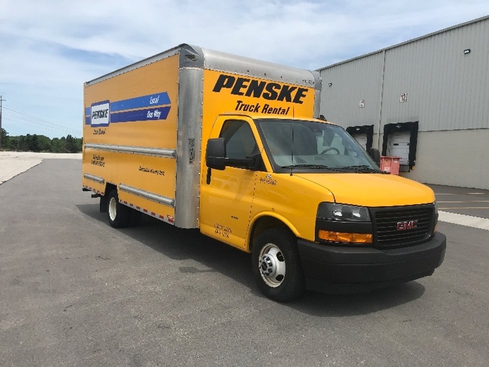 Used Light Duty Box Trucks for Sale in PA - Penske Used Trucks