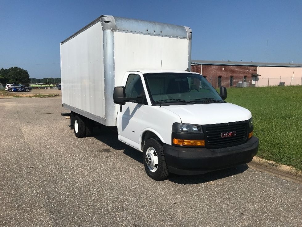 2020 GMC Savana G33903 Light Duty Box Truck
