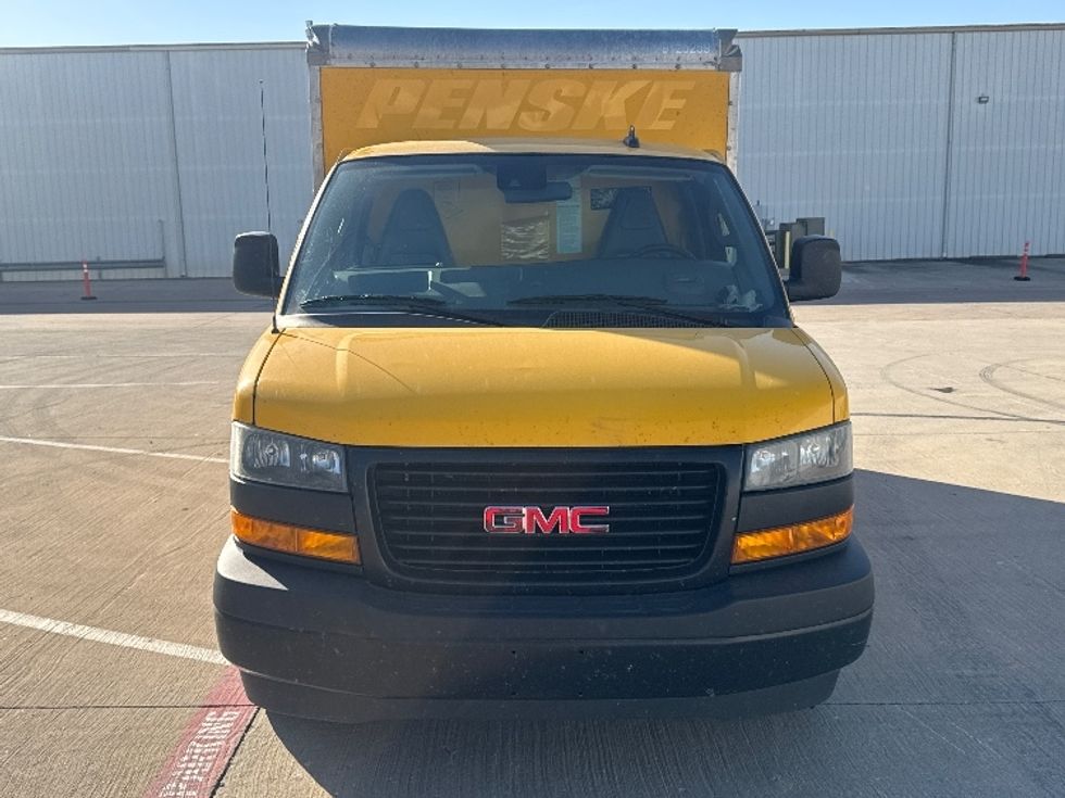 2021 GMC Savana G33503 Light Duty Box Truck