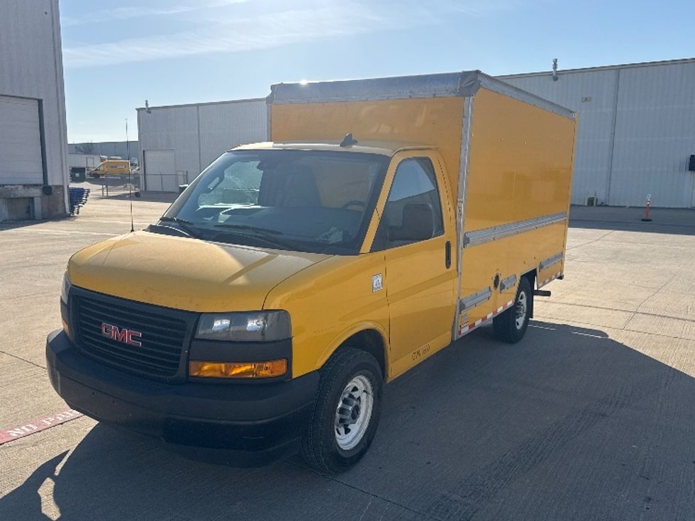 2021 GMC Savana G33503 Light Duty Box Truck