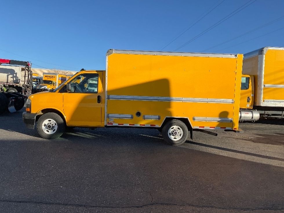 2021 GMC Savana G33503 Light Duty Box Truck