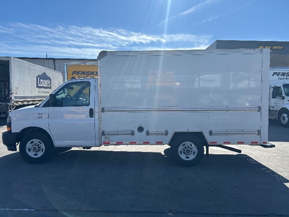 2021 GMC Savana G33503 Light Duty Box Truck