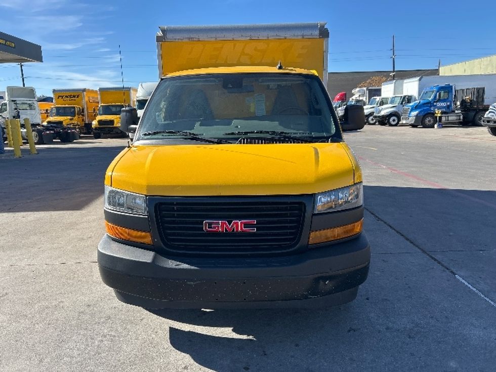 2021 GMC Savana G33503 Light Duty Box Truck