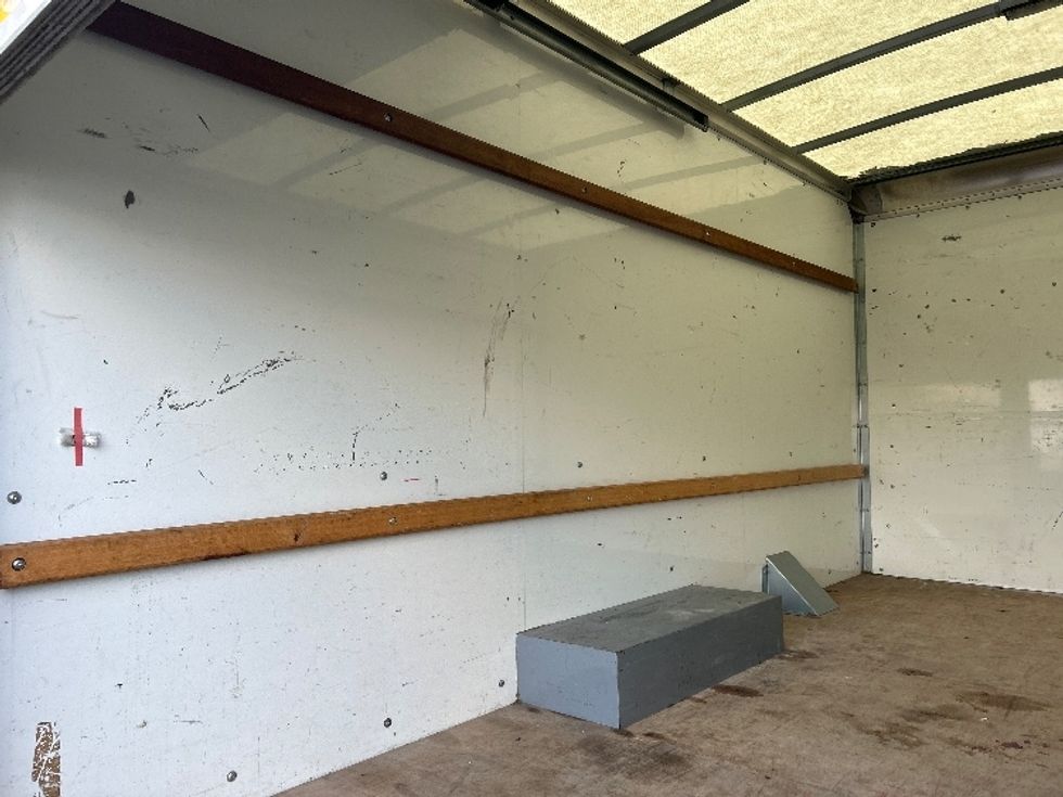 2021 GMC Savana G33503 Light Duty Box Truck