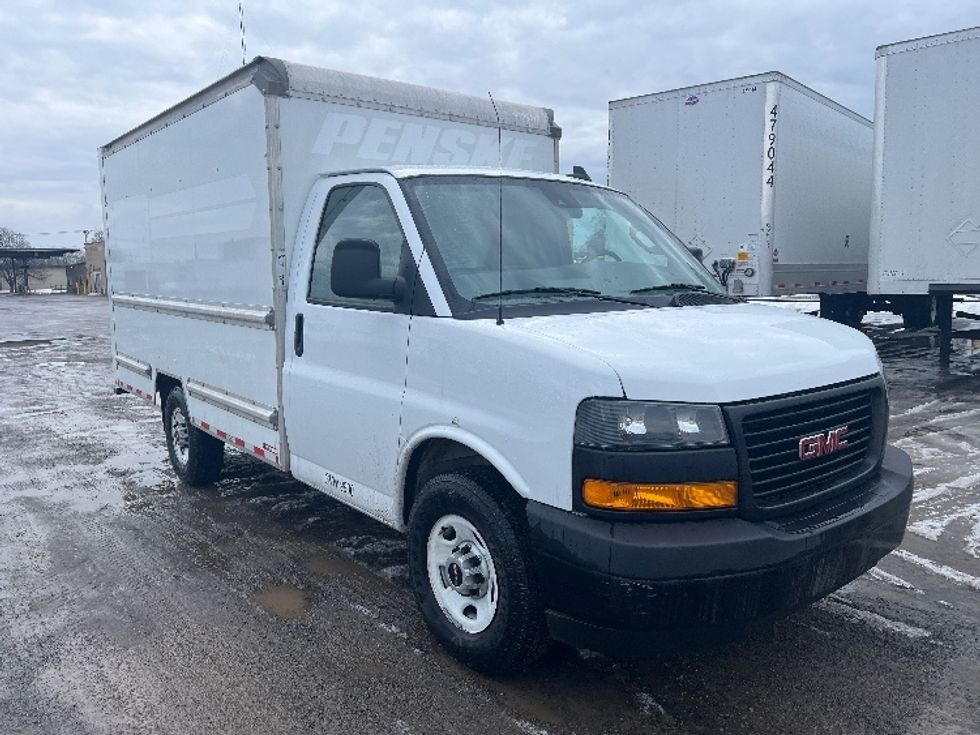 2021 GMC Savana G33503 Light Duty Box Truck