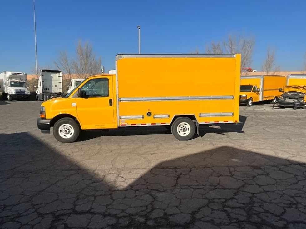 2021 GMC Savana G33503 Light Duty Box Truck
