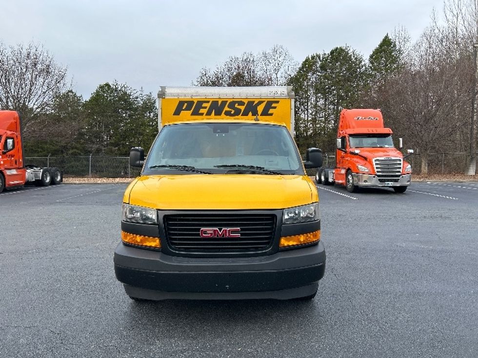 2021 GMC Savana G33503 Light Duty Box Truck