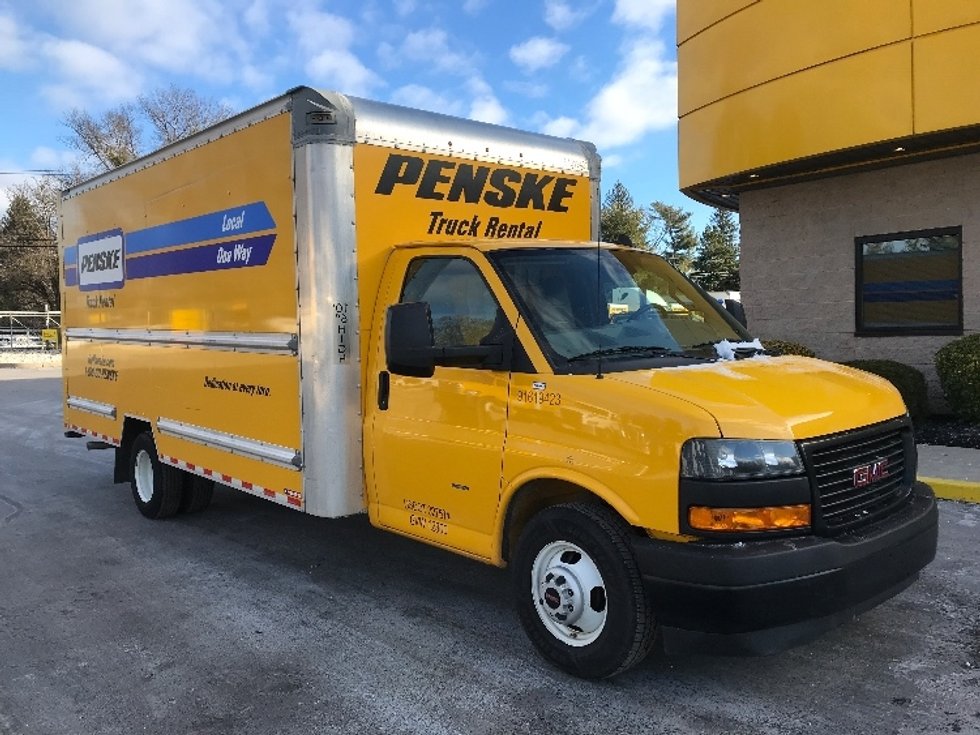 Used Light Duty Box Trucks for Sale - Penske Used Trucks