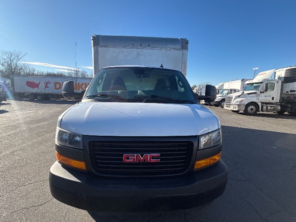2021 GMC Savana G33903 Light Duty Box Truck