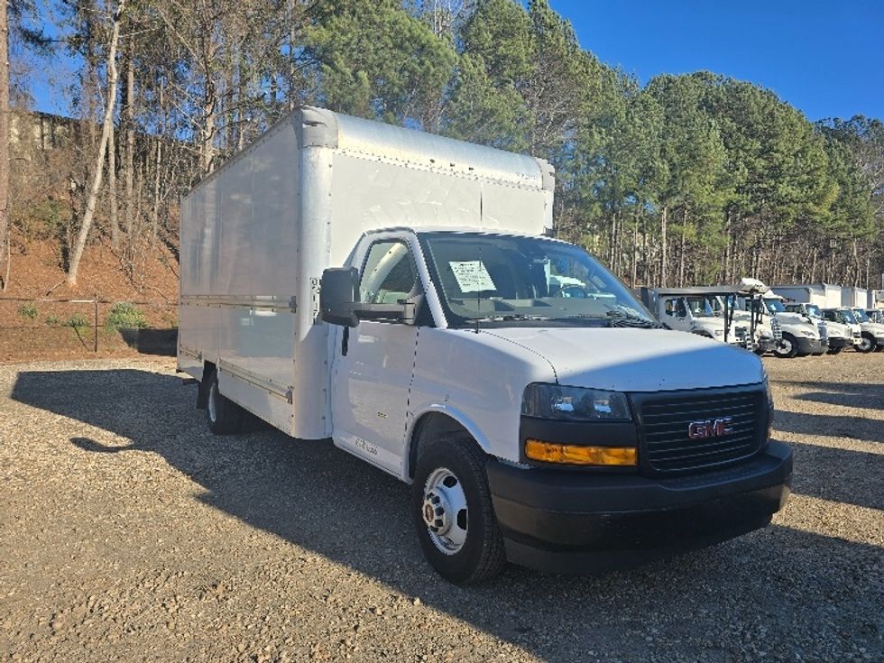 2021 GMC Savana G33903 Light Duty Box Truck