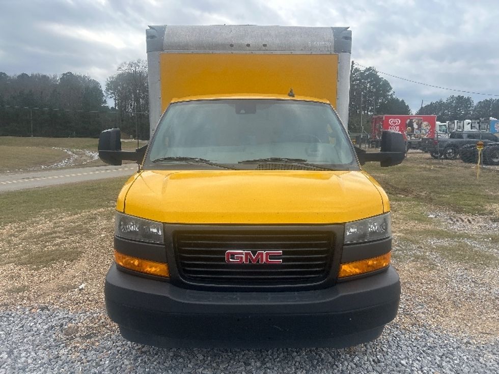 2021 GMC Savana G33903 Light Duty Box Truck