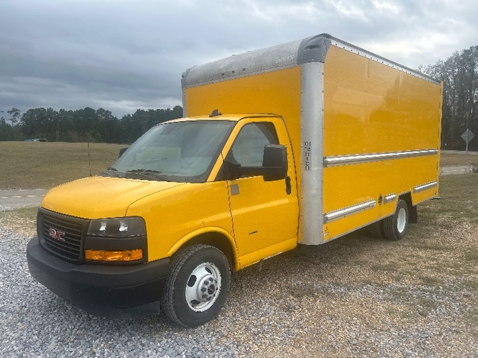 2021 GMC Savana G33903 Light Duty Box Truck