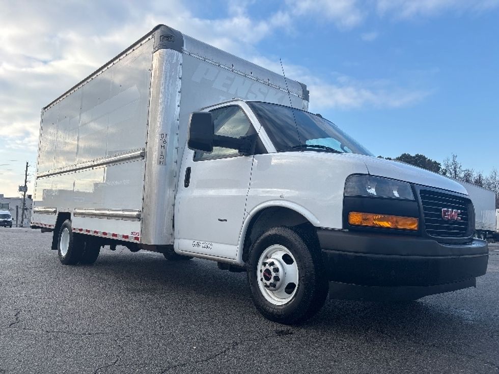 2021 GMC Savana G33903 Light Duty Box Truck