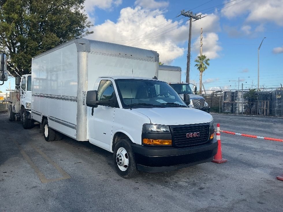 2021 GMC Savana G33903 Light Duty Box Truck