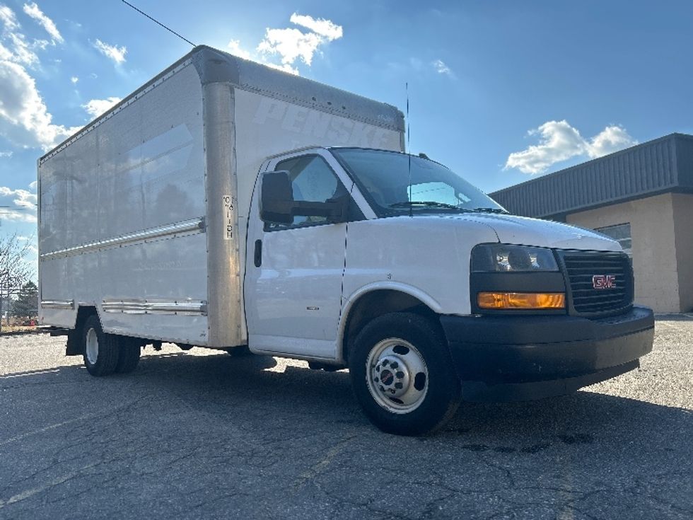 2021 GMC Savana G33903 Light Duty Box Truck