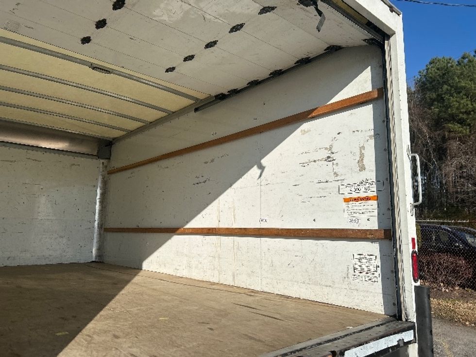 2021 GMC Savana G33903 Light Duty Box Truck