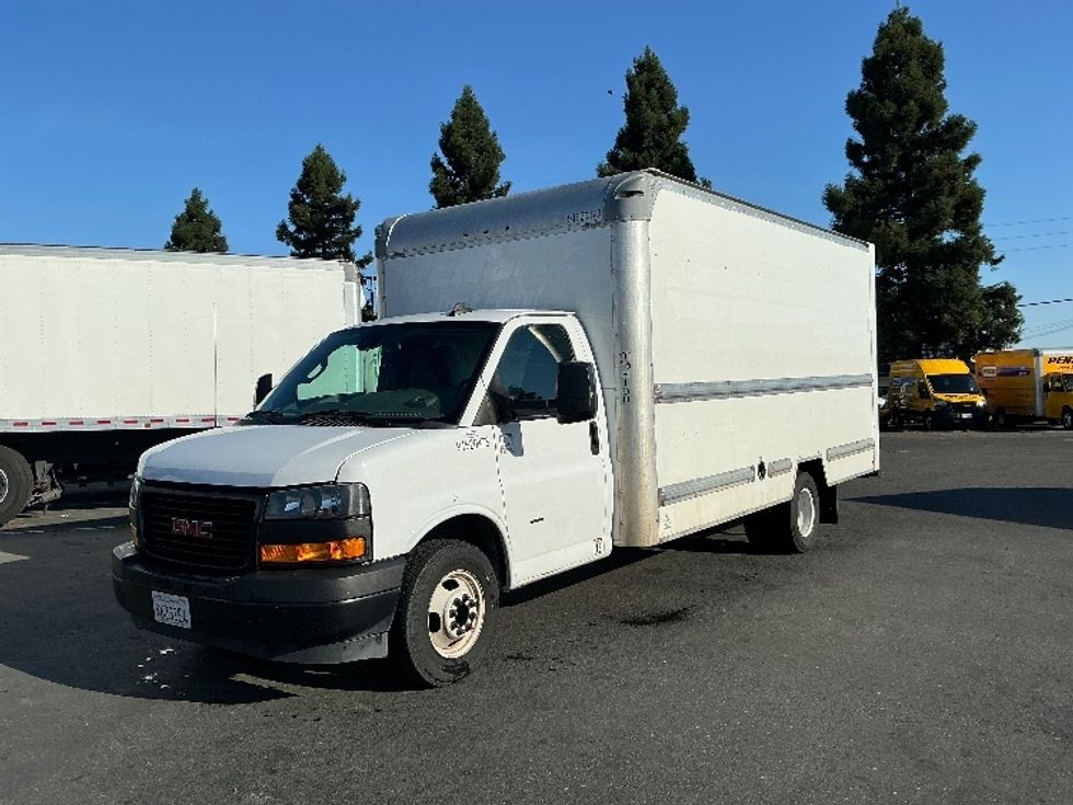 2021 GMC Savana G33903 Light Duty Box Truck