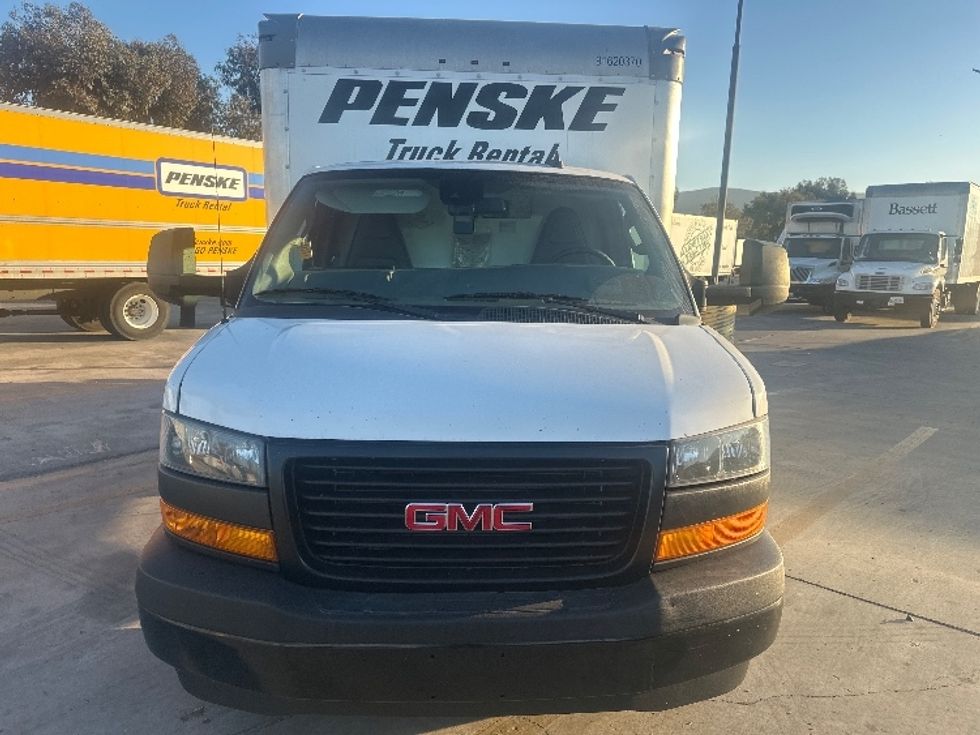 2021 GMC Savana G33903 Light Duty Box Truck