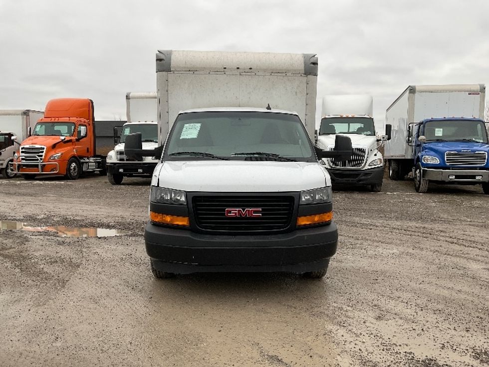 2022 GMC Savana G33803 Light Duty Box Truck