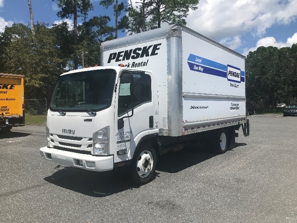 Used Isuzu Cabover Trucks for Sale in FL - Penske Used Trucks