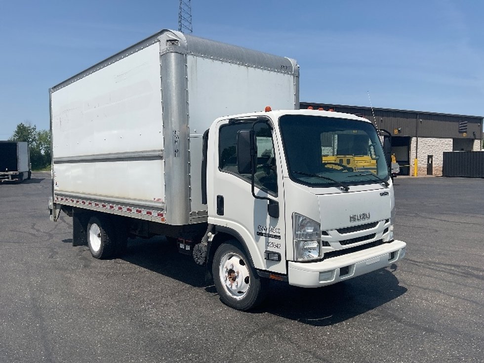 Used Light Duty Box Trucks for Sale - Penske Used Trucks