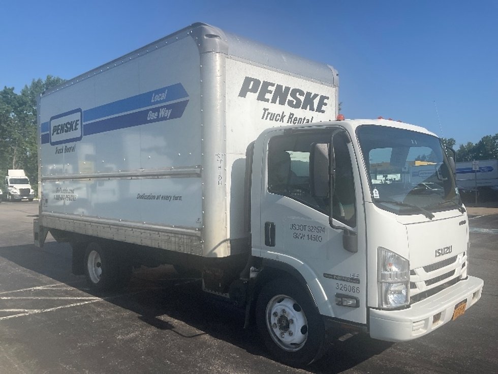 Used Light Duty Box Trucks for Sale in NY - Penske Used Trucks