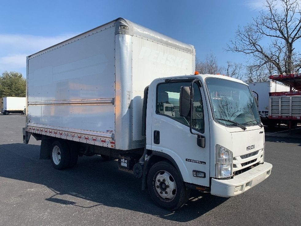 2019 Isuzu NPR EFI Light Duty Box Truck