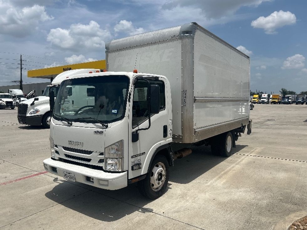 2019 Isuzu NPR EFI Light Duty Box Truck
