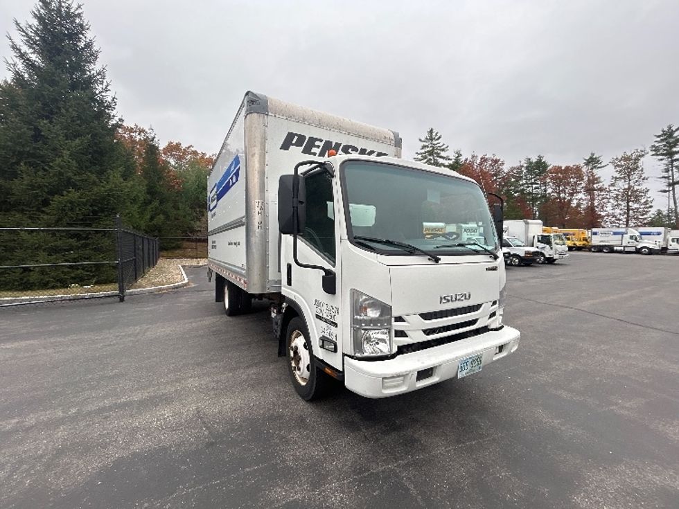 2019 Isuzu NPR EFI Light Duty Box Truck