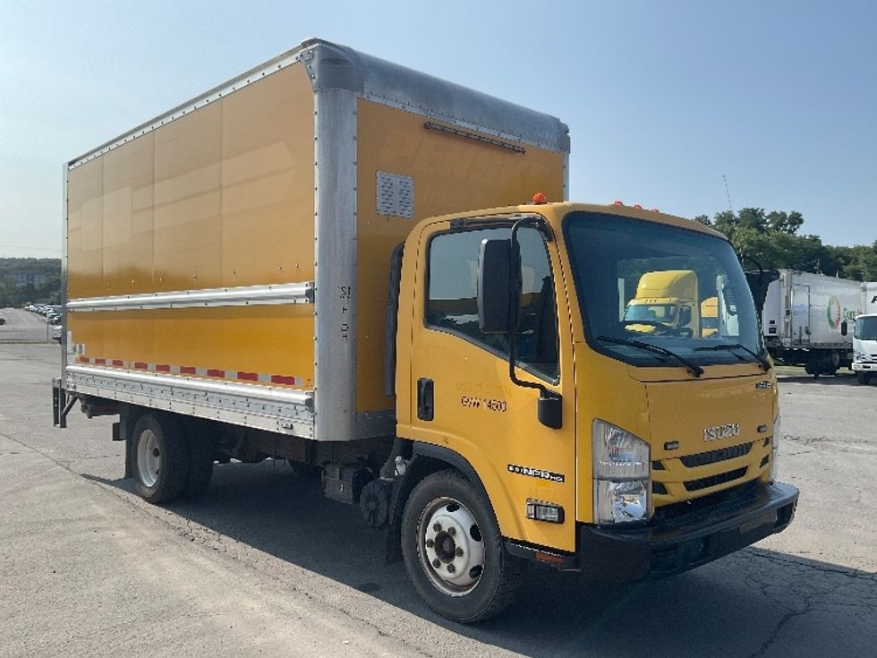 2019 Isuzu NPR EFI Light Duty Box Truck