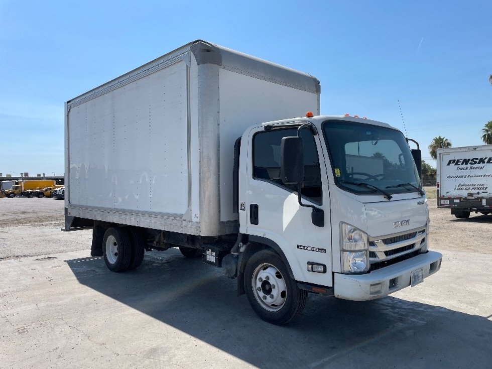 Used Light Duty Box Trucks for Sale in CA - Penske Used Trucks