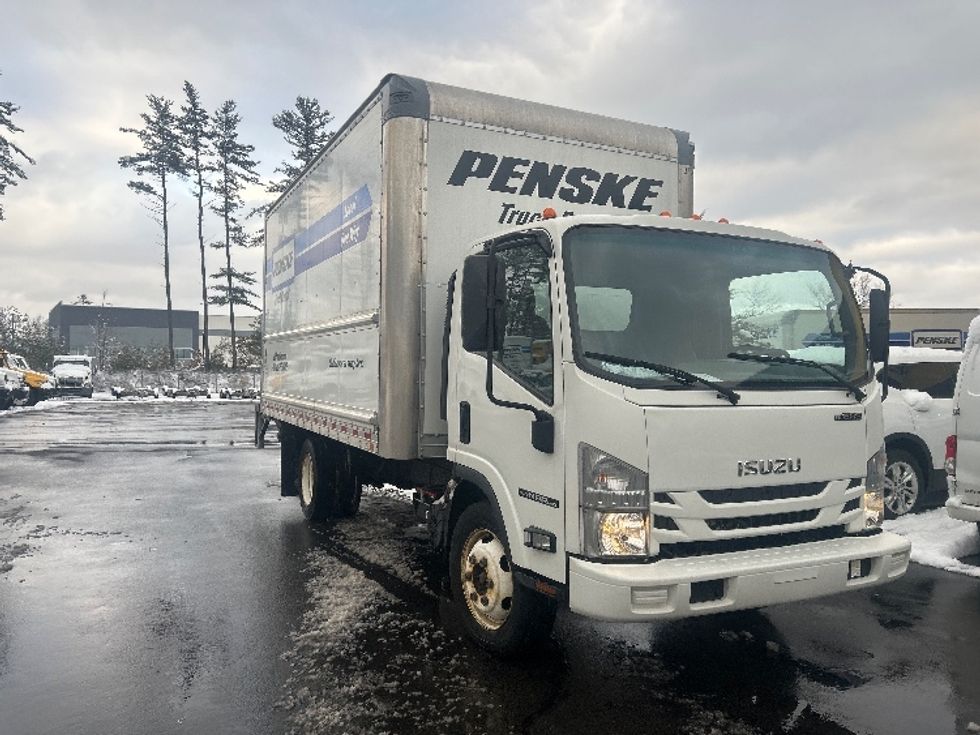 2020 Isuzu NPR EFI Light Duty Box Truck