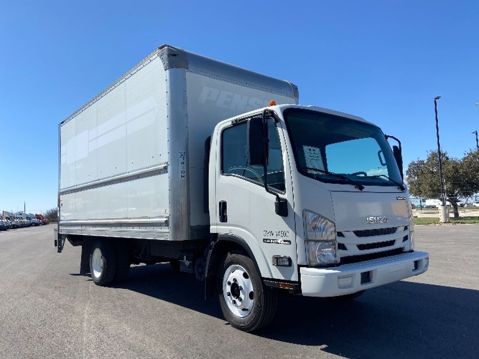 2020 Isuzu NPR EFI Light Duty Box Truck