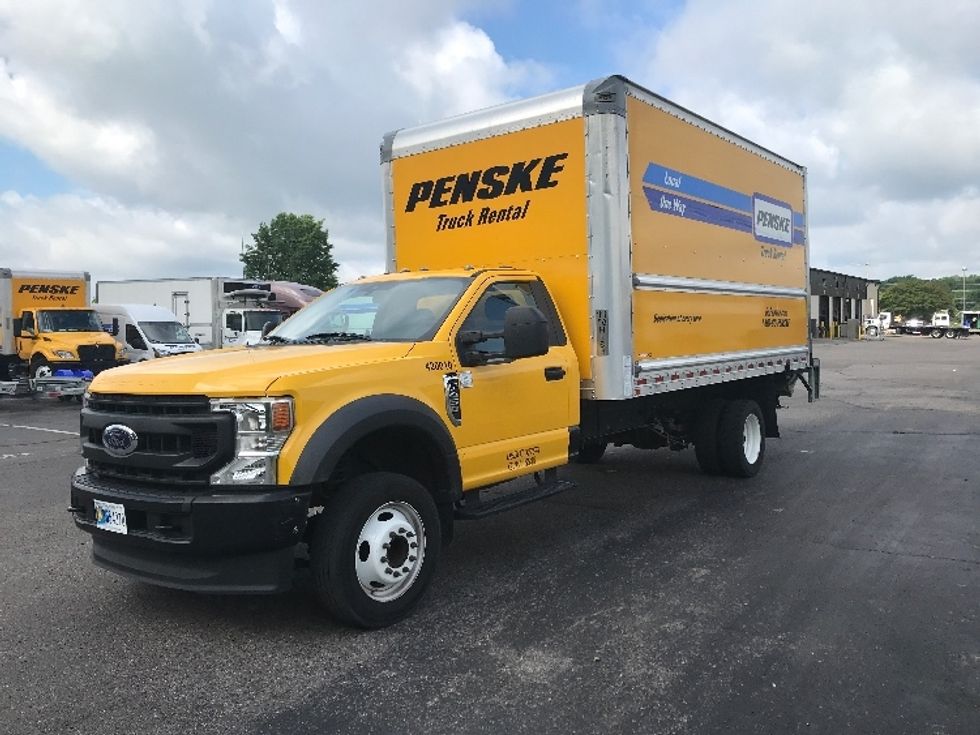 2021 Ford F450 Medium Duty Box Truck