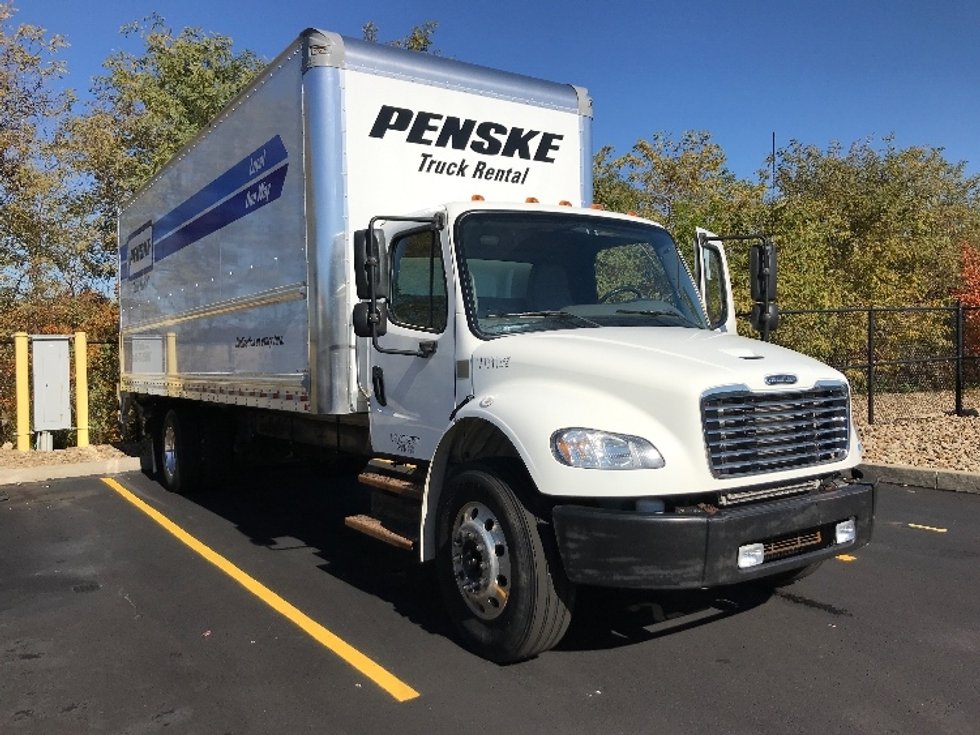 Used Freightliner Medium Duty Box Trucks for Sale - Penske Used Trucks